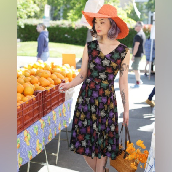 Effie's Heart | Dresses | Effies Heart The Gala Dress Tropical Faux ...